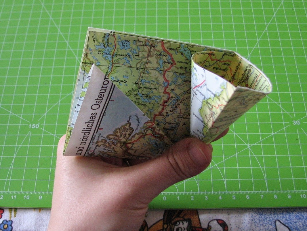 Bazooka Crafts: Origami Wedding Flowers