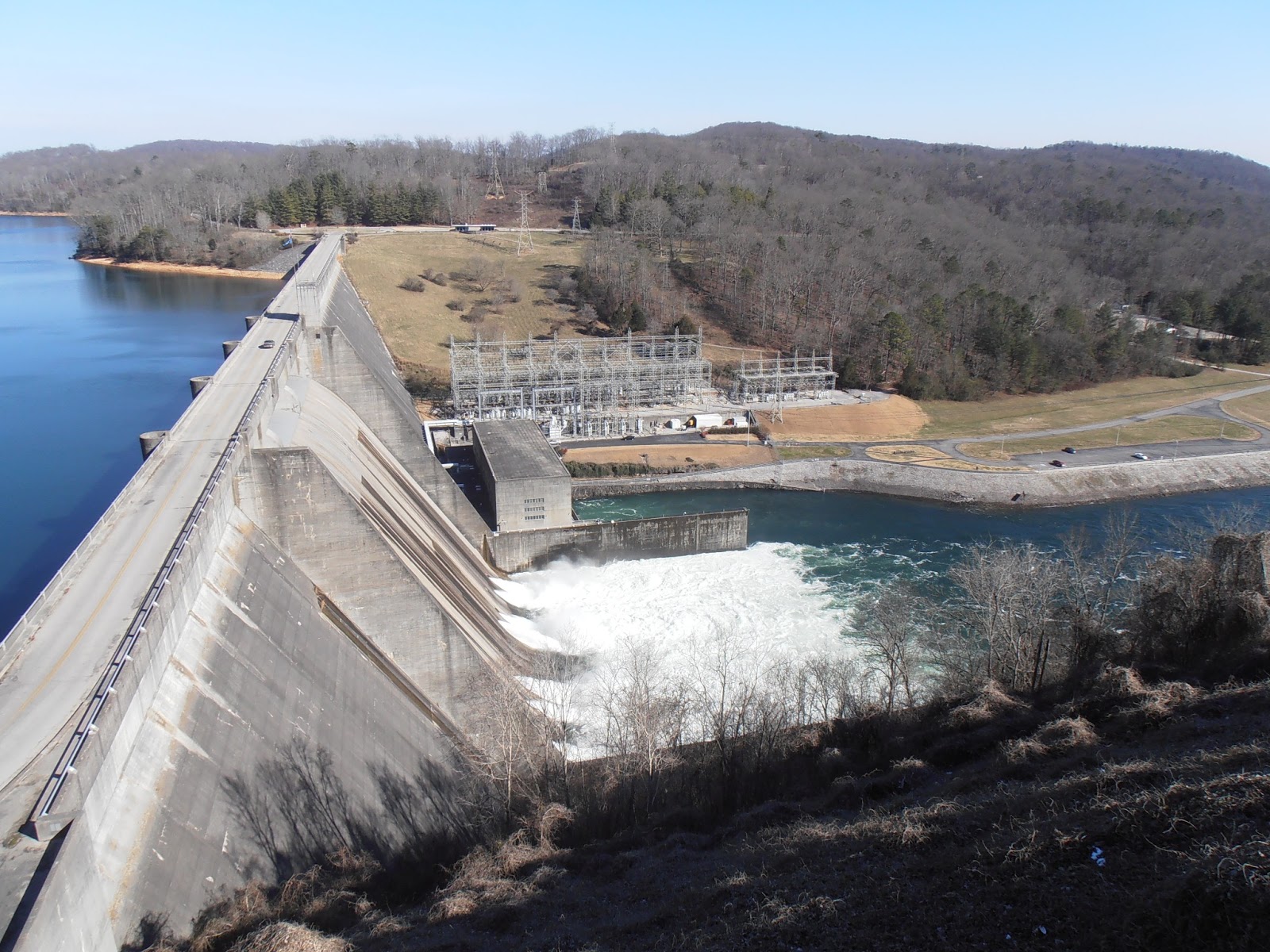 American Travel Journal: Sluicing water at Norris Dam