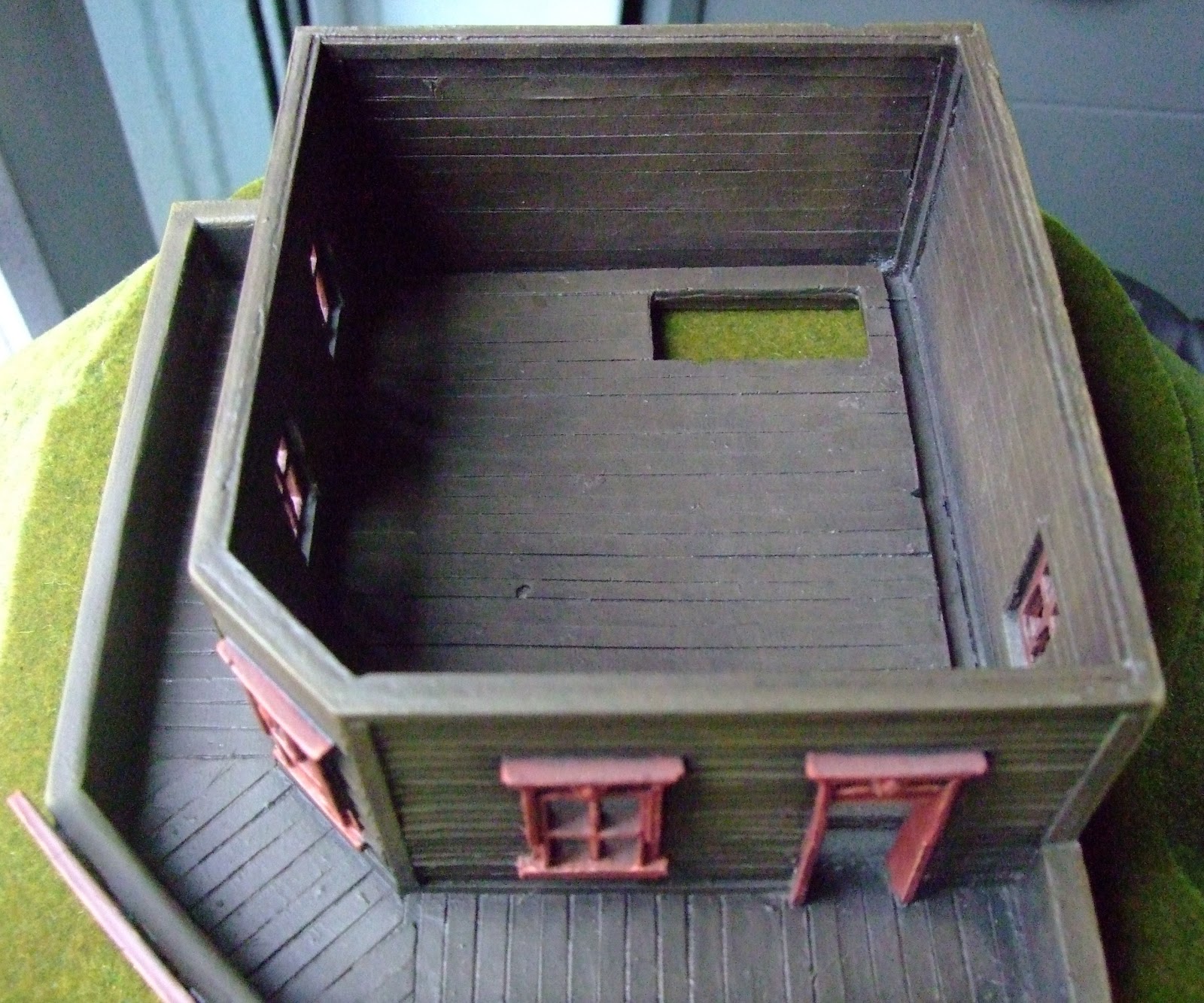 The Angry Lurker: 28mm Wild West "Grand Hotel" in the town of Angry!