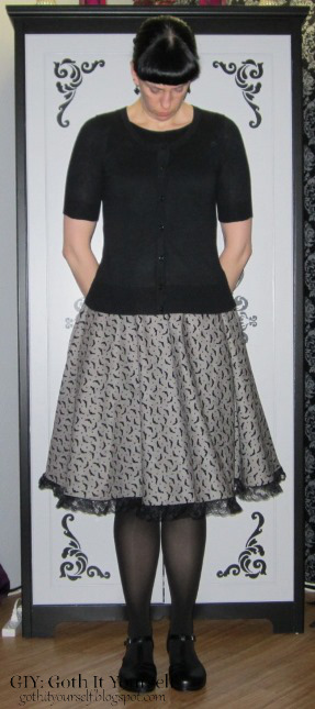 GIY: Goth It Yourself: Bats x 3 + Owls = Skirts