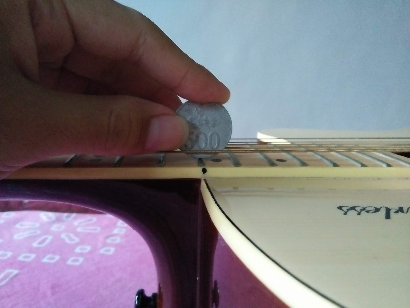 Mengatur Action Pada Gitar, Jarak Senar Dengan fretboard - ZonaGitar.Net