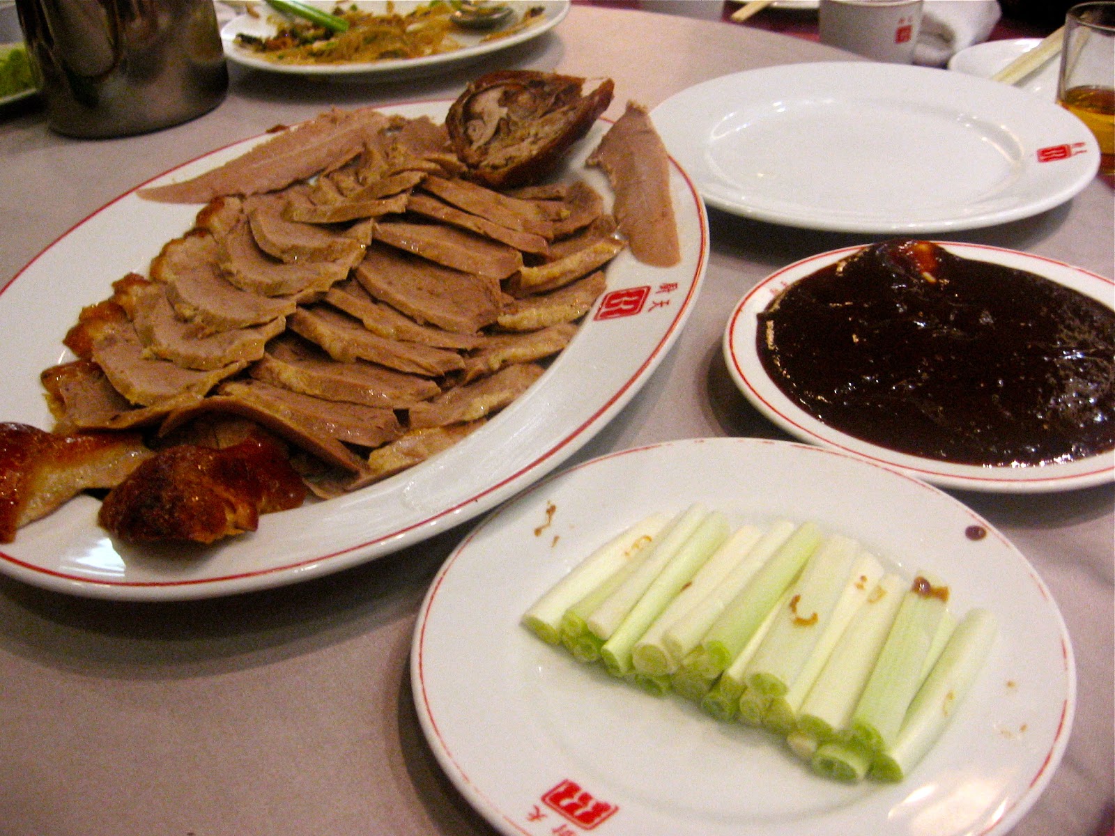 Lao Ren Cha - 老人茶: Beijing Duck in Taipei