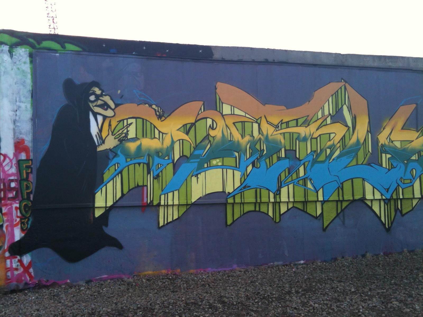 The Veggie Hunter: The return of Graffiti Thursday!