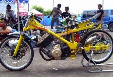 Gambar Motor Drag BeAT Yang Penuh Warna Warni | Koleksi Gambar Motor