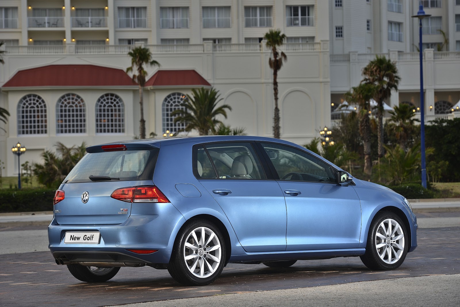VOLKSWAGEN GOLF 7 NOW IN MZANSI - Awesome Cars: VOLKSWAGEN GOLF 7 NOW ...