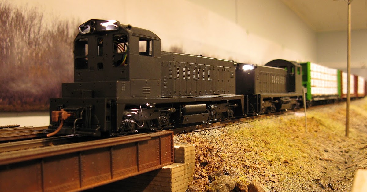 Hedley Junction: Rapido SW1200RS - An Early Assesment