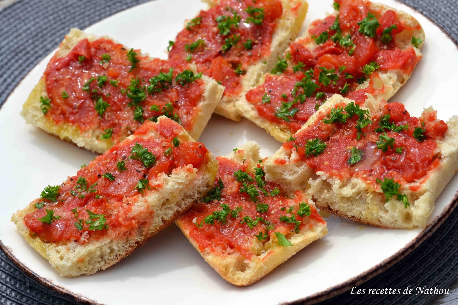 Ma cuisine au fil de mes idées...: Pan tumaca - Tapas