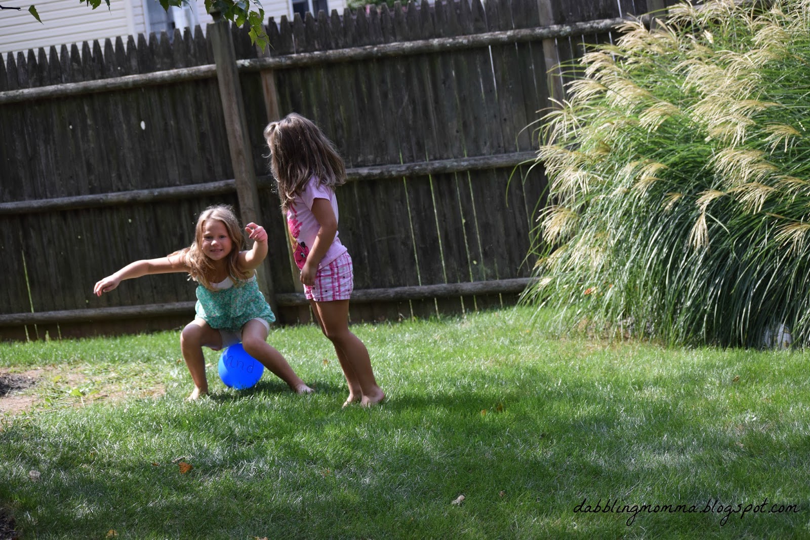 Dabblingmomma: Sight Word Balloon Game