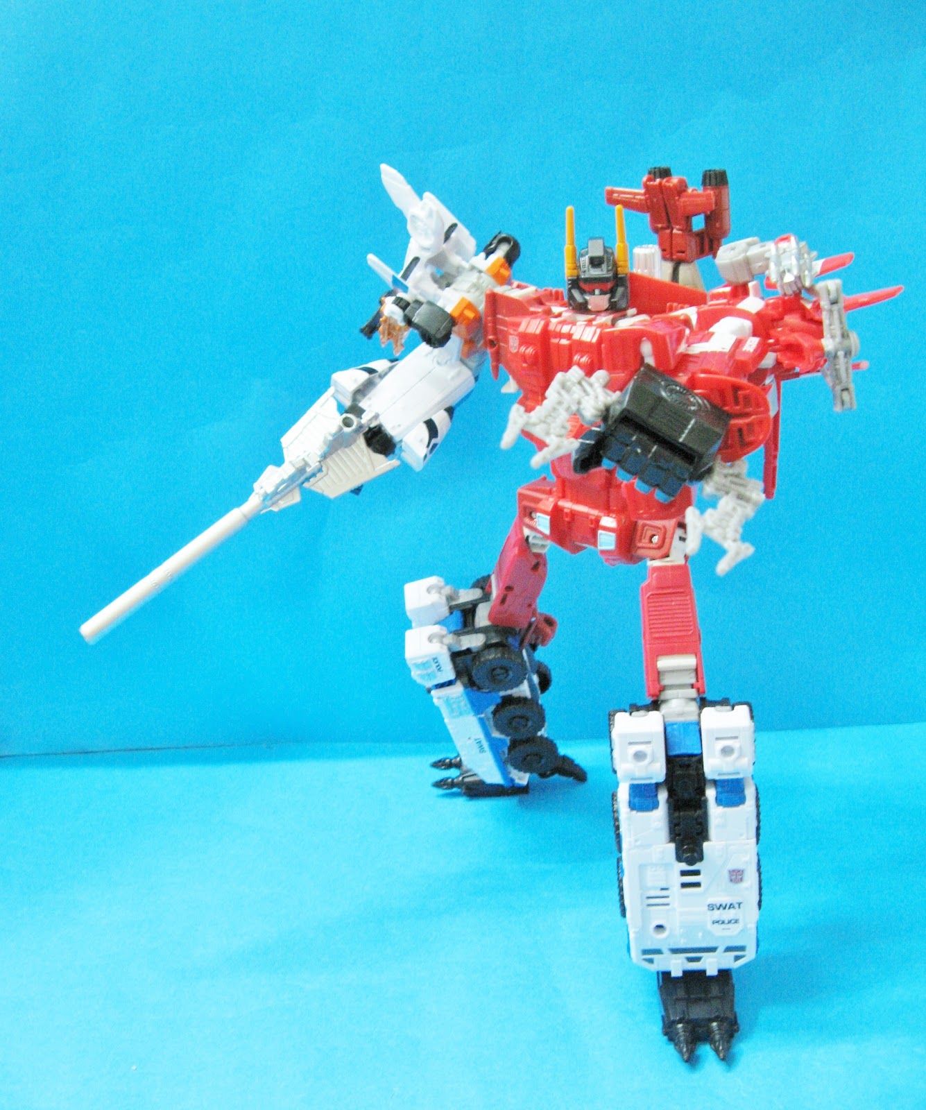 Transformers Generations Combiner Wars ALPHATRON/BETATRON(IDW) 變形金剛世代合體 ...