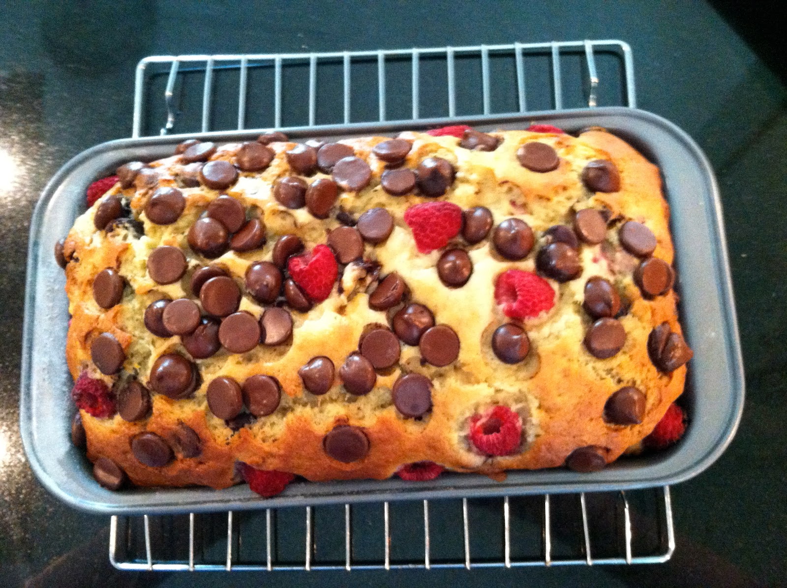 Claris's Cookbook: Dark Chocolate Raspberry Banana Bread