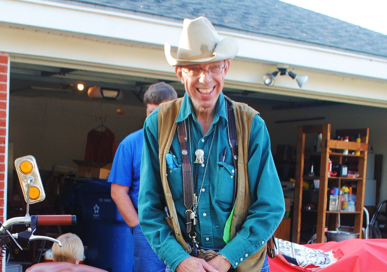 Boo Bobby : Cowboy Mike