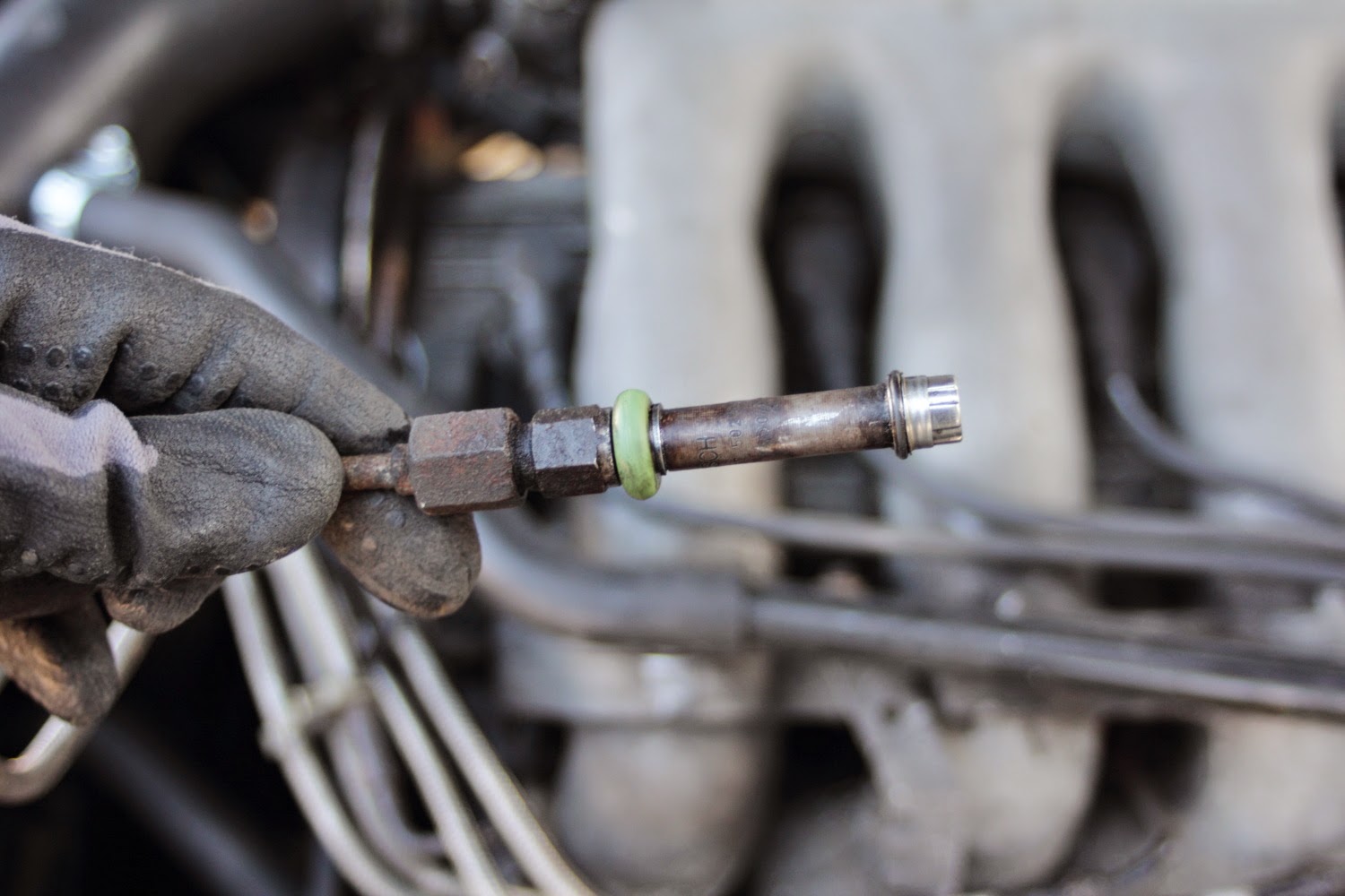 Life with a 1989 VW Golf Mk2 GTI 16V: How to Fit Golf 16V Injector ...