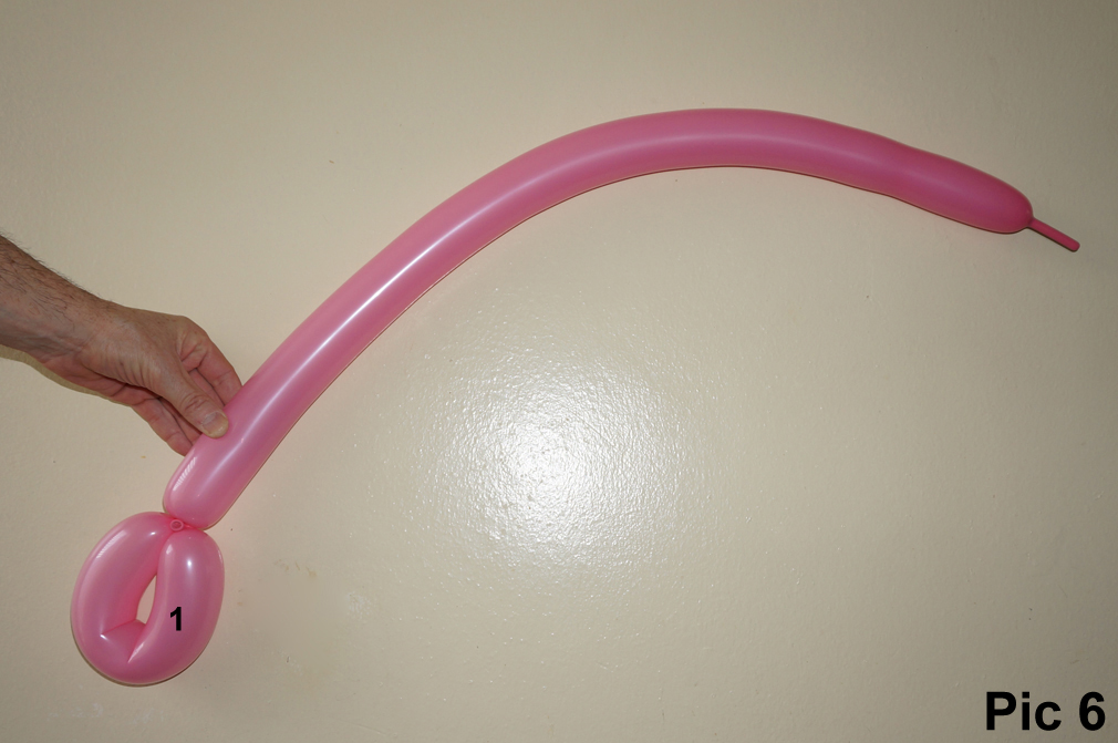 CLASSICAL: Music balloon notes