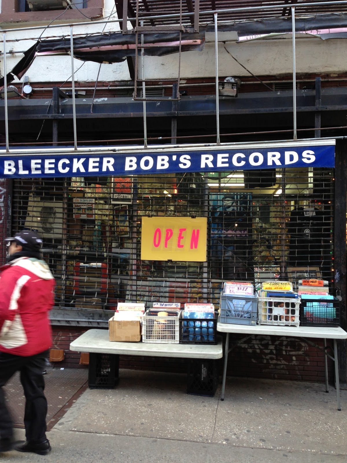 The Gay Curmudgeon: The Last Days of Bleecker Bob's