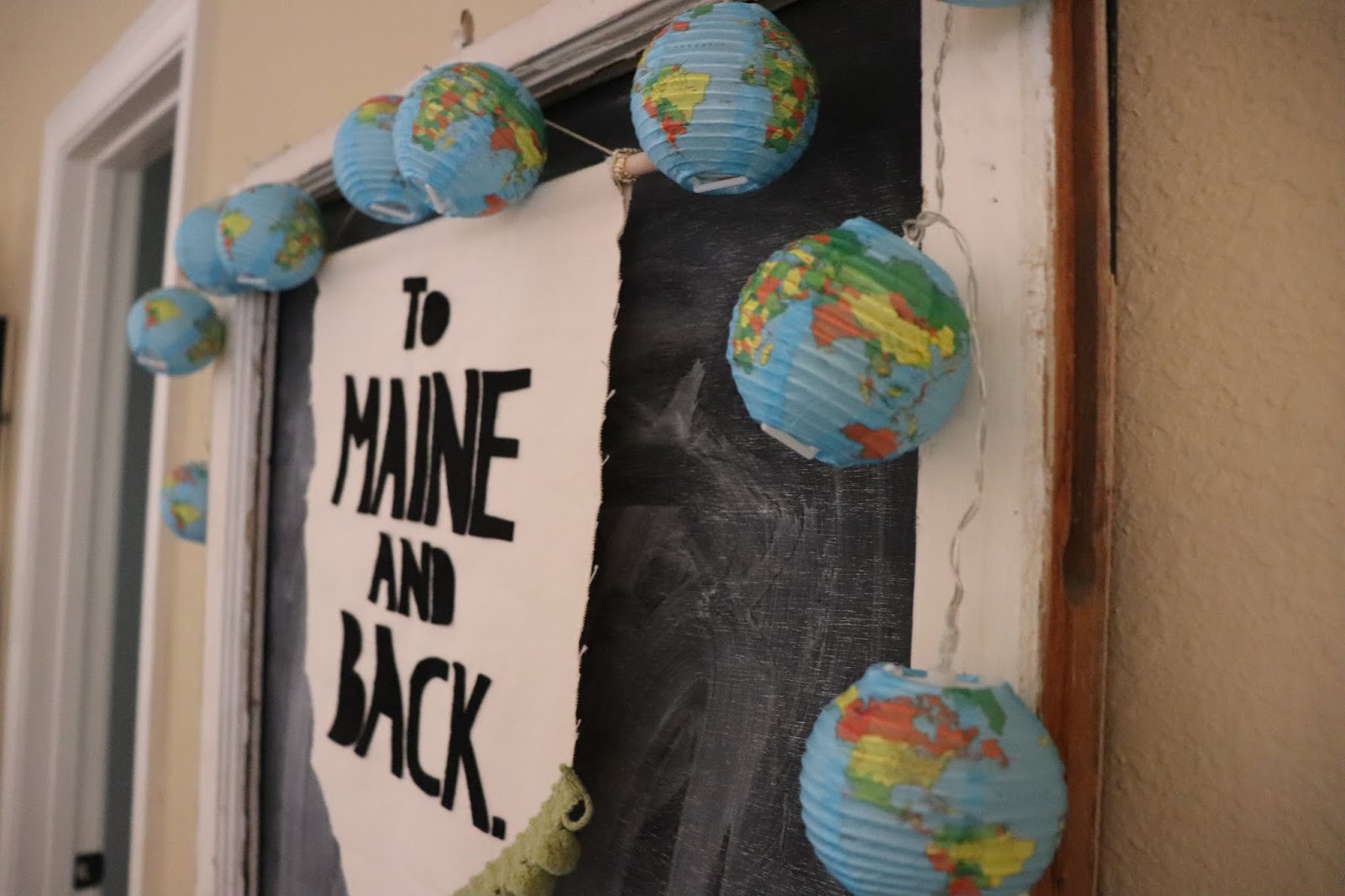 Momfessionals: Back to School Decor
