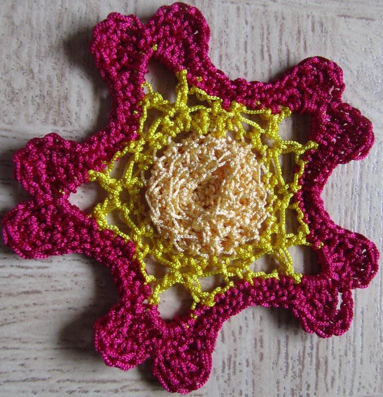 Sweet Nothings Crochet: FIVE LOVELY TEA LIGHT HOLDERS