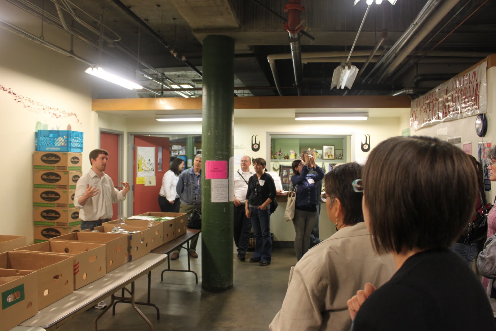 Washington Food Coalition News: Seattle Food Committee Van Tour