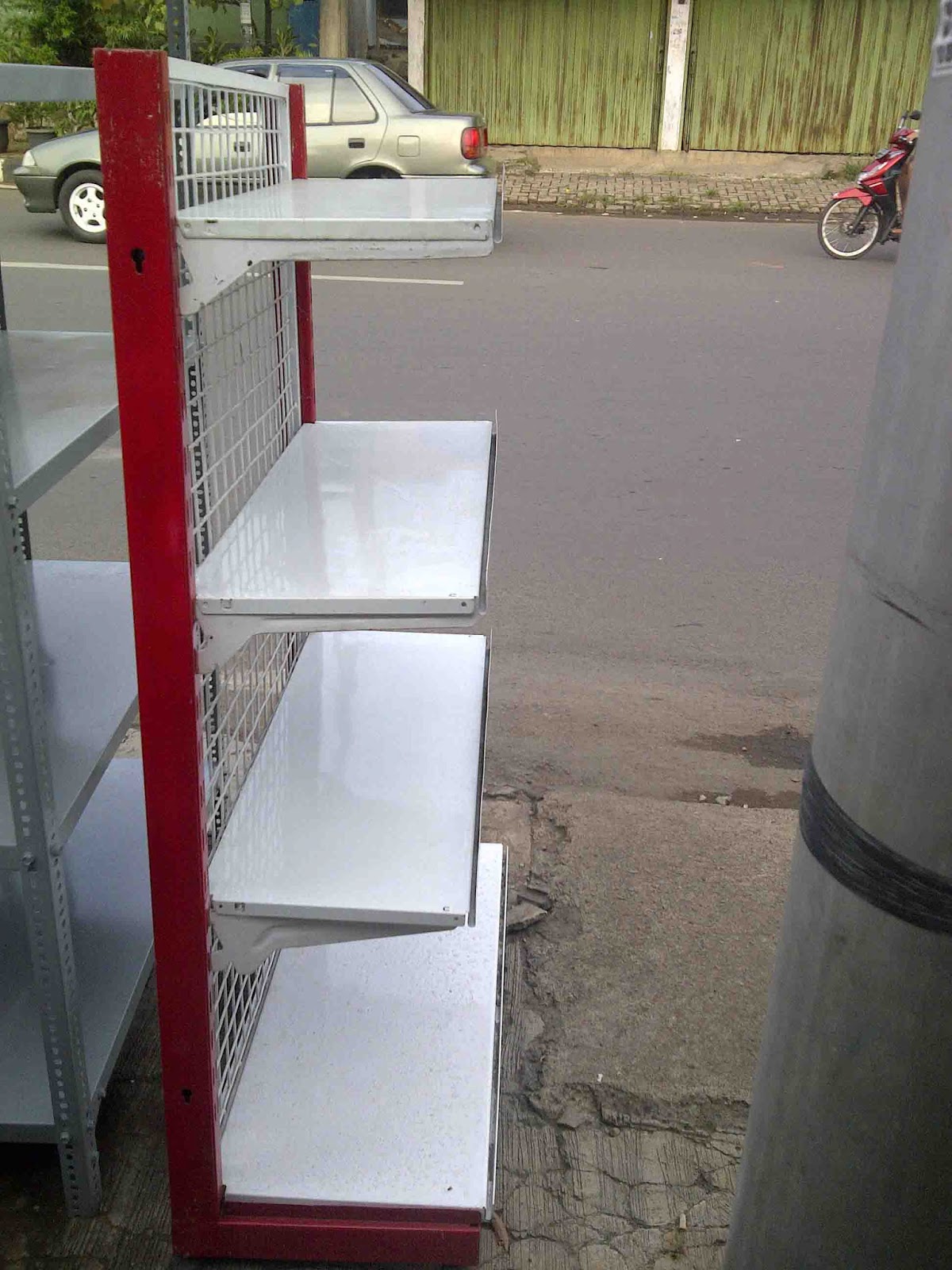 RAK GONDOLA SINGLE ~ Karya Rak Minimarket