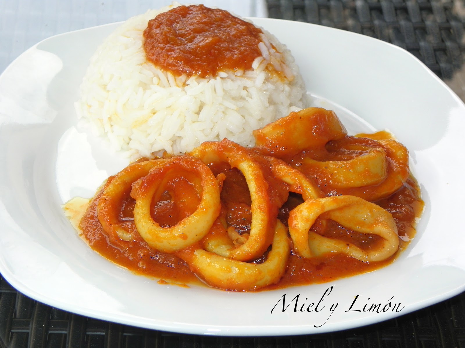 Miel y Limón Recetas: CALAMARES en Salsa Americana