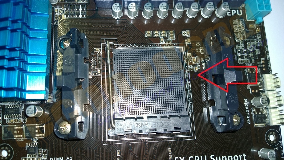 Pengenalan Motherboard Komputer, Fungsi dan Bagian - bagiannya - Technodand