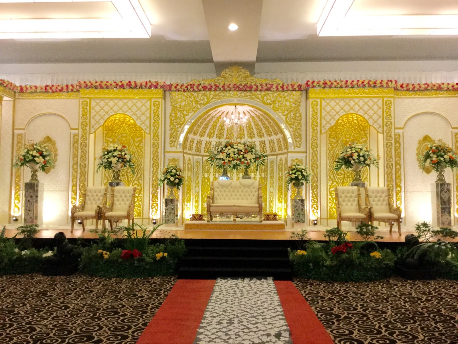 10 inspirasi pelaminan melayu modern