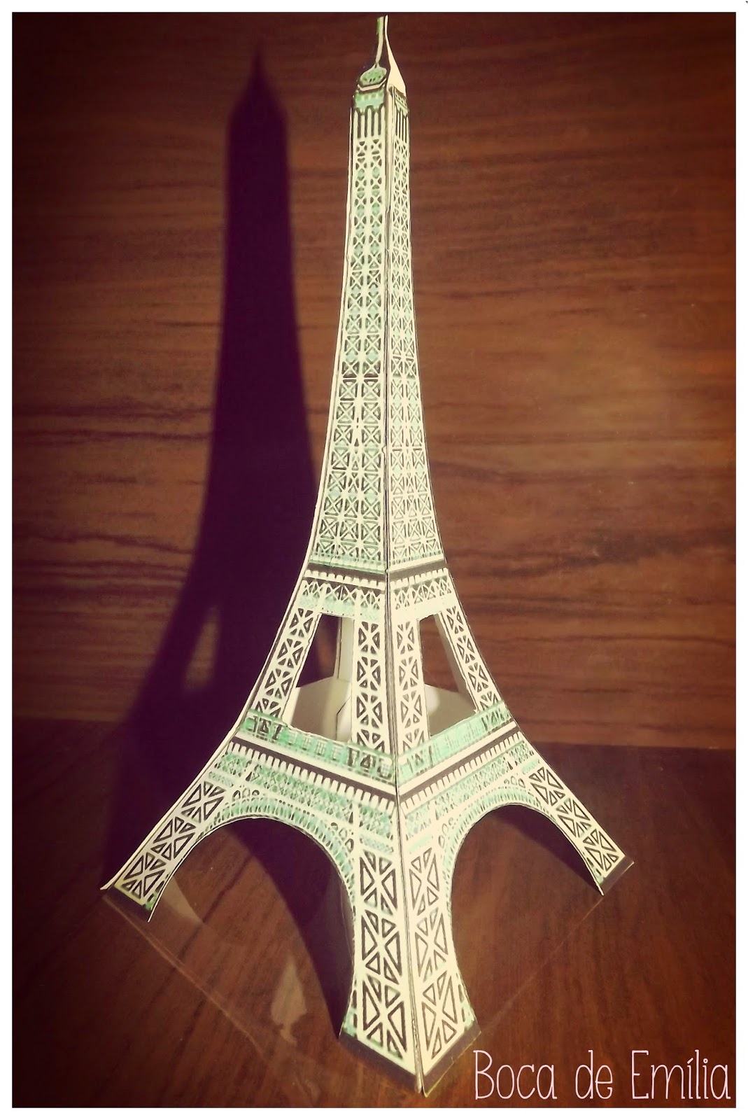 Boca de Emília: Faça Você Mesmo - Torre Eiffel de Papel