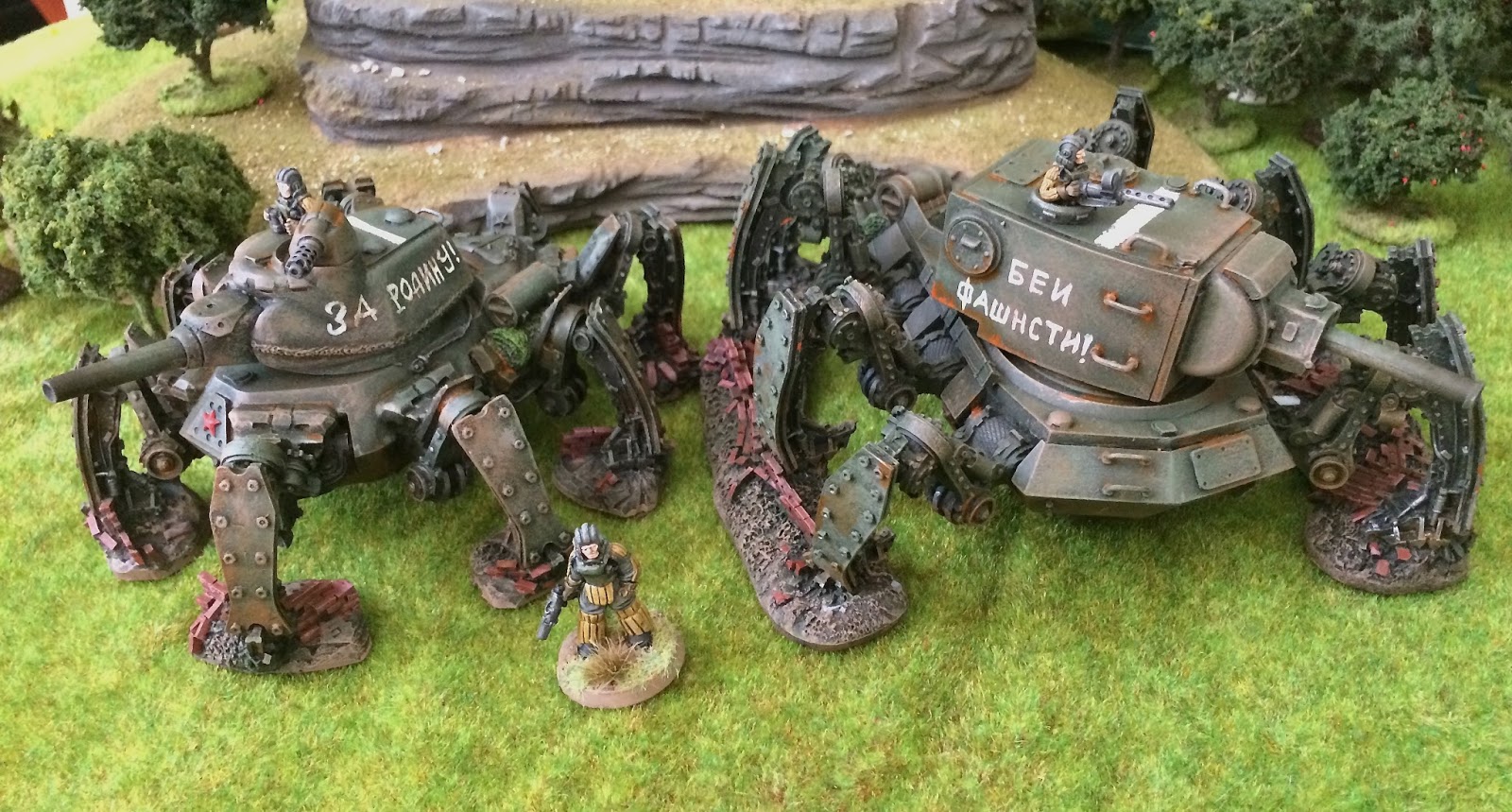 The Man Cave: AHPC VII 'Armour' Bonus Round: Soviet Spider Mecha