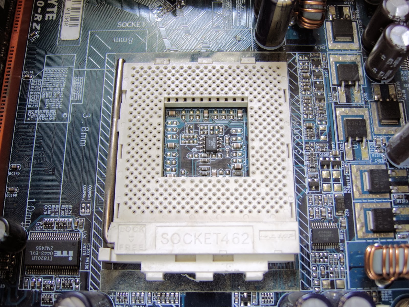 [Komputer] Slot Dan Port Dalam Motherboard - Ib-Ben
