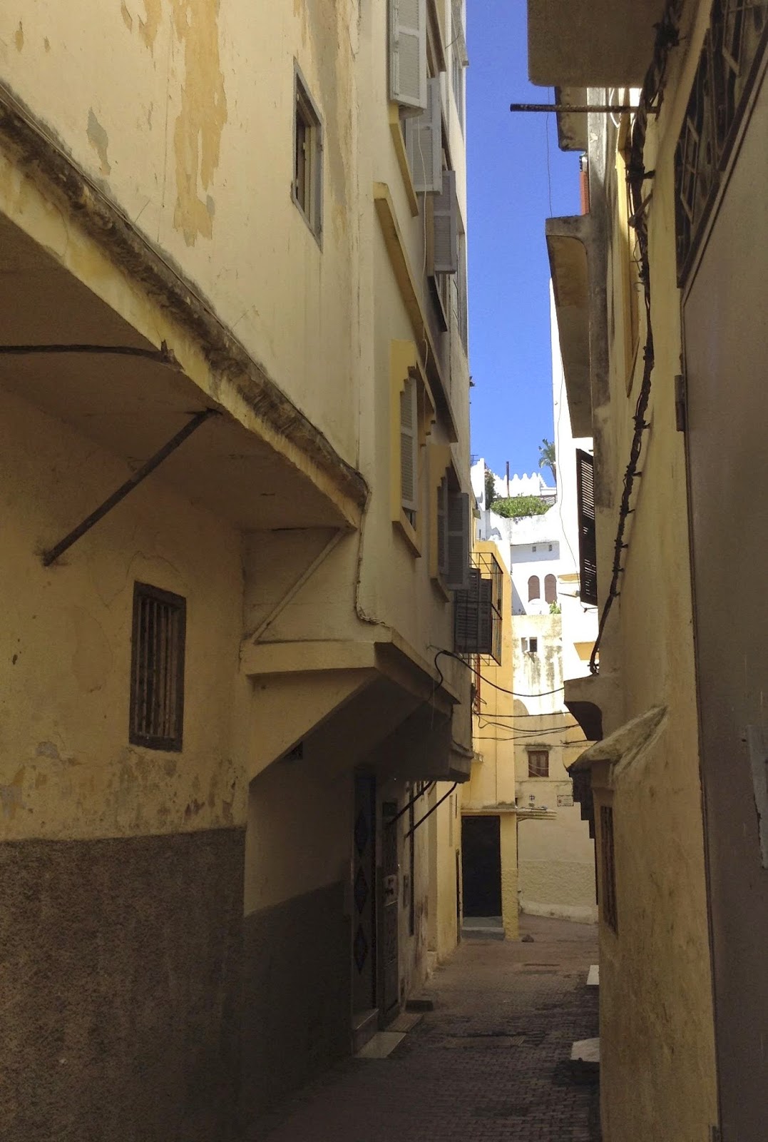 A Passage to Tangier: The streets of the medina of Tangier-Les ruelles ...