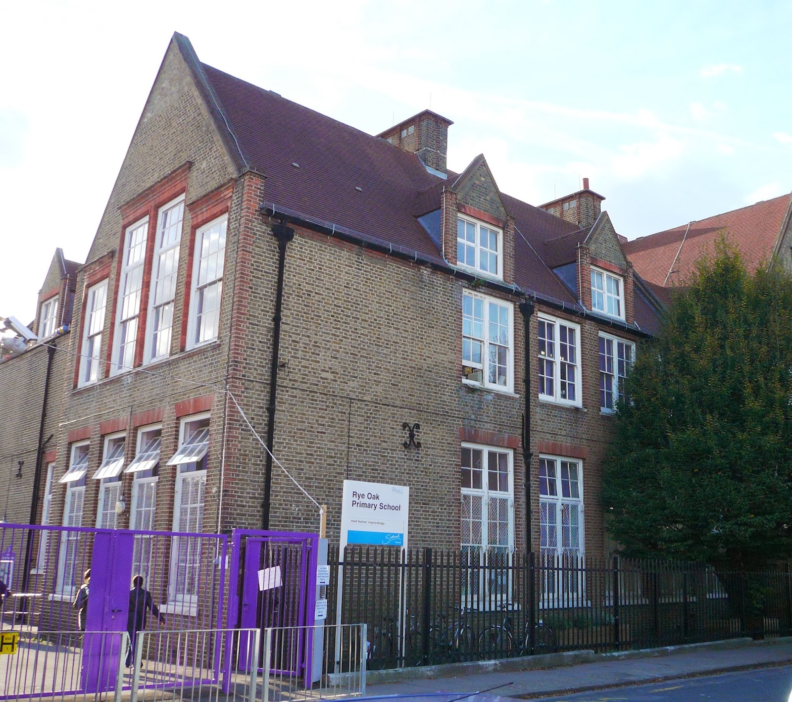 Andrew Simpson: Rediscovering a lost adolescence ...... attending a ...