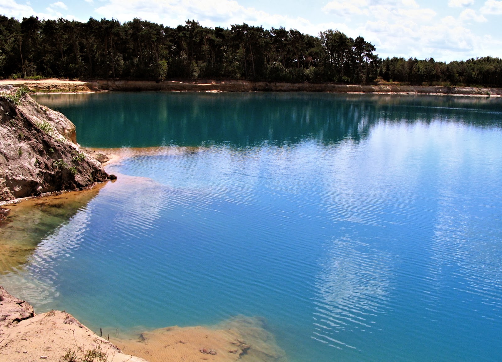 Weert en natuur: Er gaat veel mis bij het blauwe meertje.