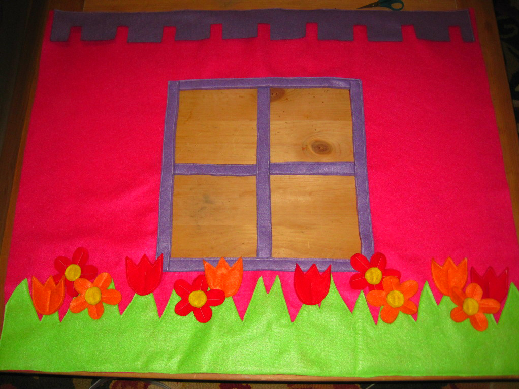 Card Table Playhouse: Phase 3