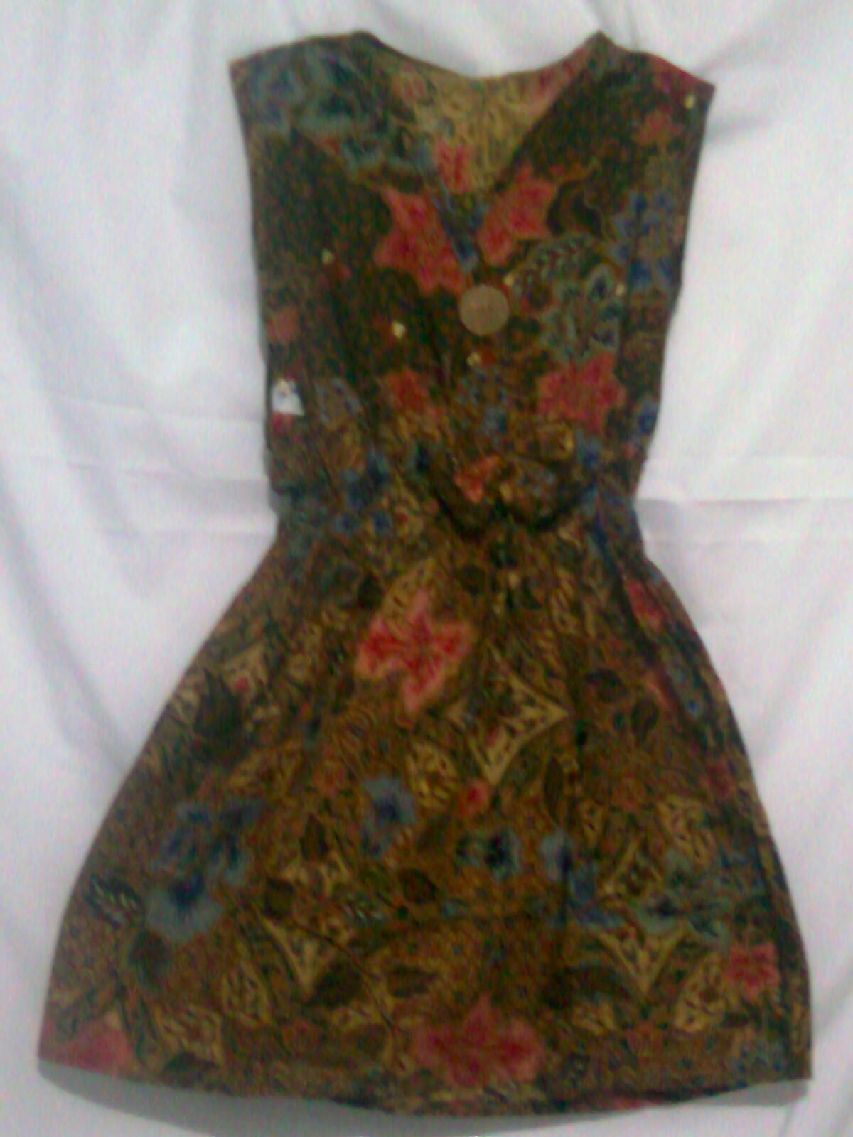 BATIK NYAI PANDANSARI: Batik gaun anak dan ABG