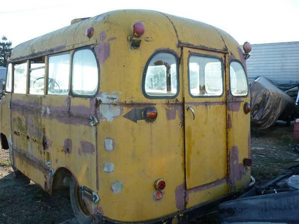 Insomniac Garage: Catch the Short Bus: 1947 Ford Vanette school bus project