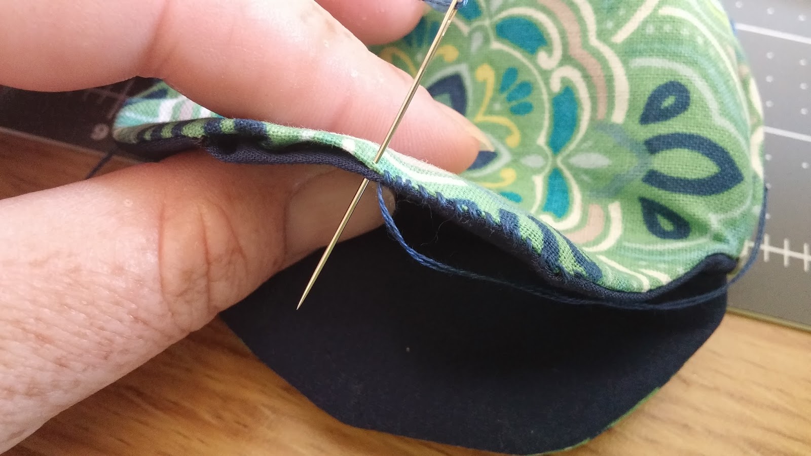 PJ's Crafty Creations: Coin Purse by Nelda Brown