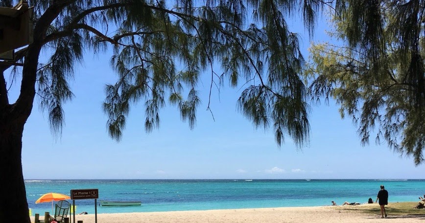 My Sweet Mauritius: EMBA FILAO, MON PETIT RESTO DE PLAGE