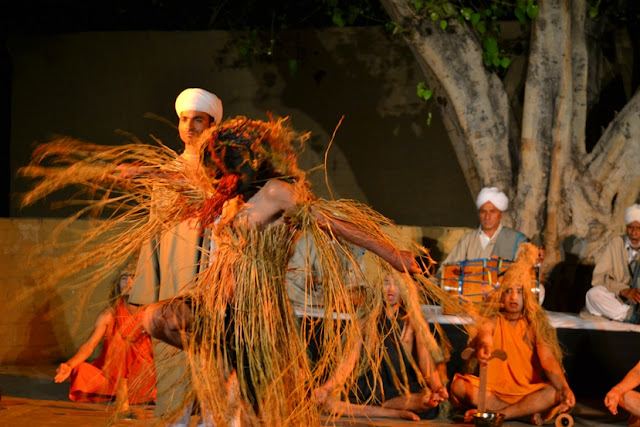 Search Kashmir: April 2013