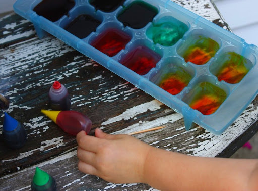 Juise: Color Mixing for Little Hands - Ice Cubes