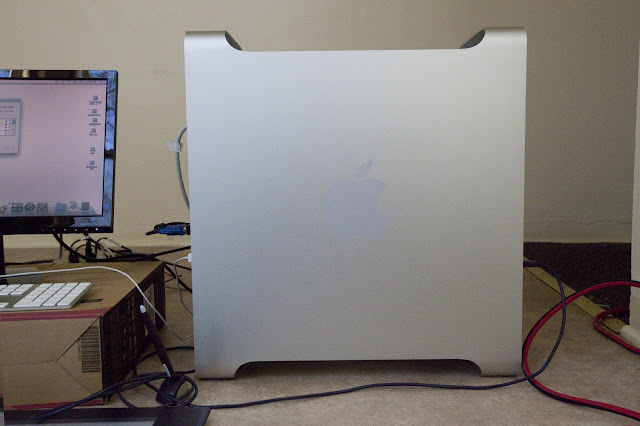 Mac Book Pro Bench – it makes for nice furniture, and a nice brick. A ...