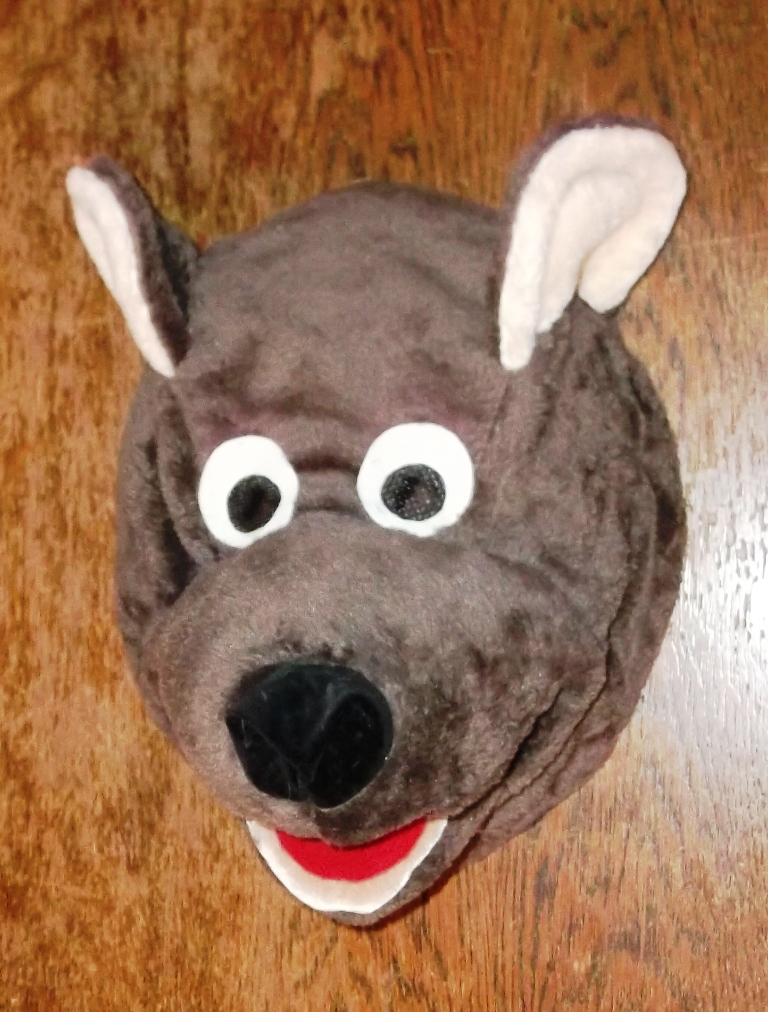 COSTUME MICHI MANOLE: Masti de animale: iepure, motan, leu, urs