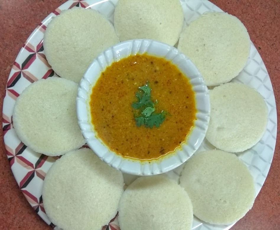 Only Vegetarian: Steamed Idli with Sambar - 2