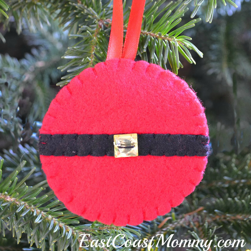 East Coast Mommy: Simple Felt Christmas Ornaments