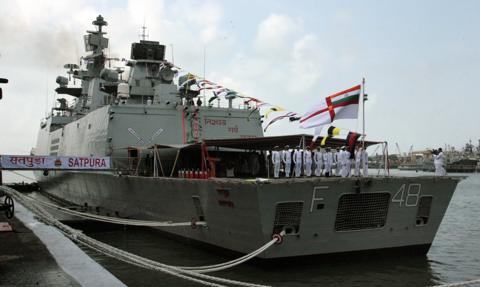 Navy Inducts 2nd Indian Stealth Frigate - RP Defense