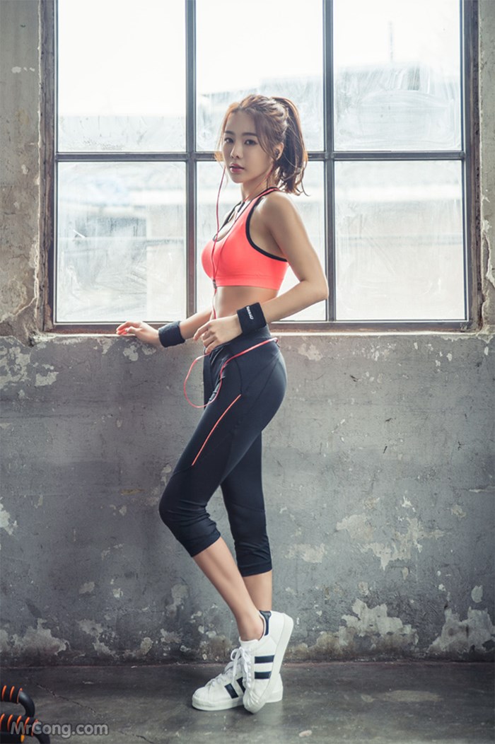 ☑️ The beautiful An Seo Rin in the November 2016 fashion photo series ...