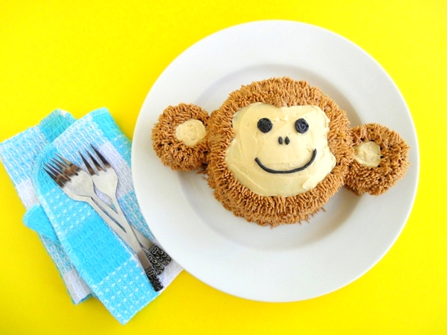tast-e | baking and caking adventures: Monkey cake - chocolate, banana ...