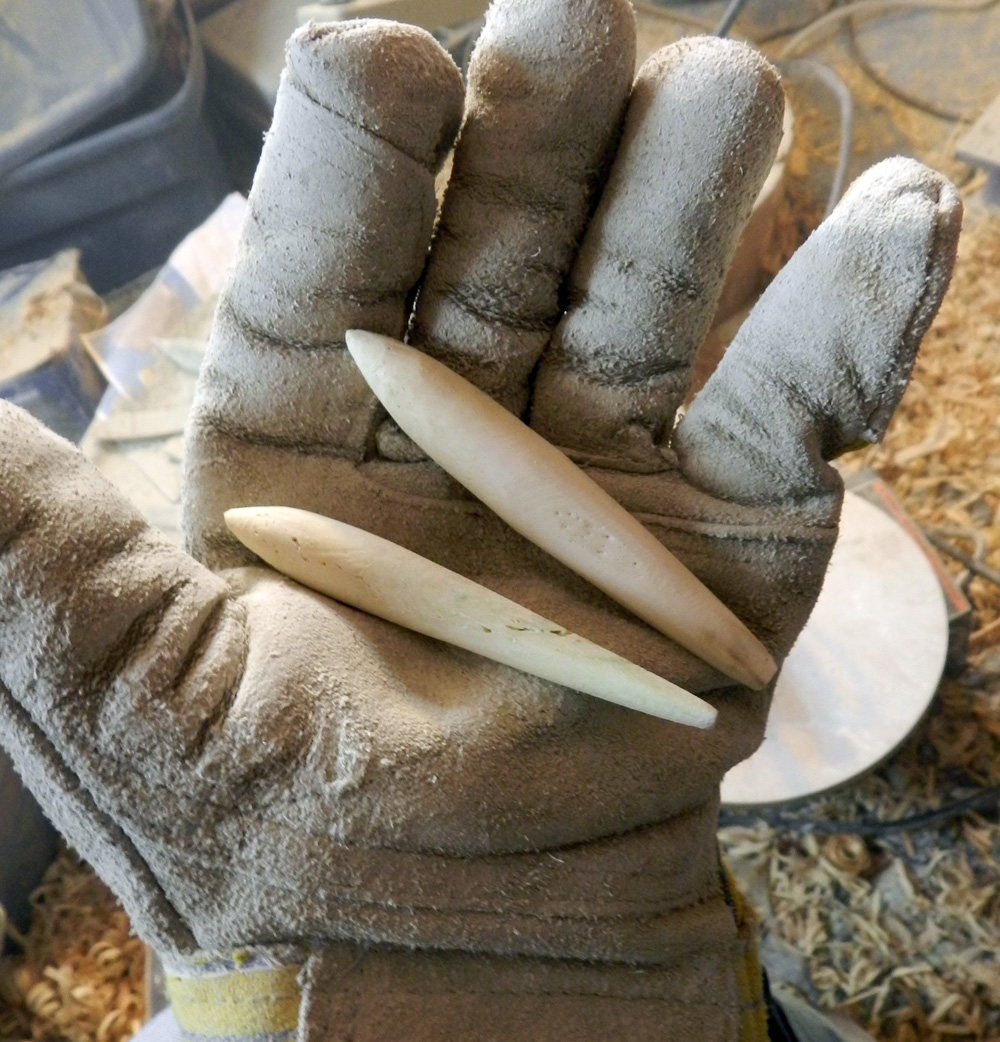 Elfshot: Dorset Palaeoeskimo Pressure Flaker