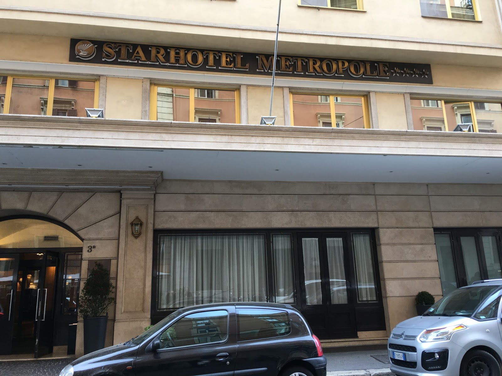 City chic Lifestyle: Starhotels Metropole, Via Principe Amedeo 3, 00185 ...