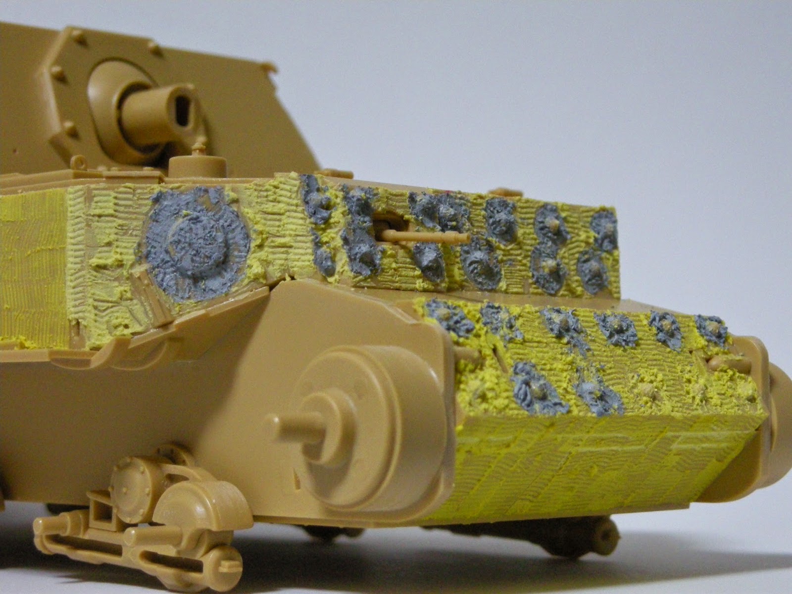 模型と時間: TAMIYA 35325 ドイツ重駆逐戦車 エレファントのコーティング