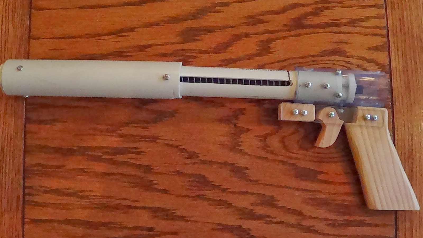 Fly Nerf: The Blog'O Nerf: Pump-action rainbow