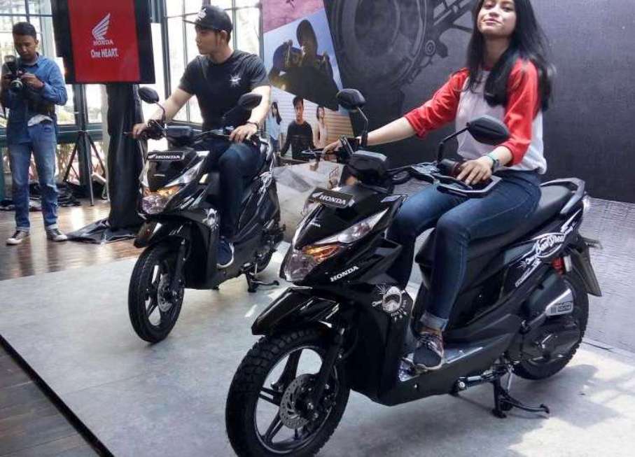 Hanya hadir dalam satu pilihan warna, AHM resmi merilis New Honda Beat ...